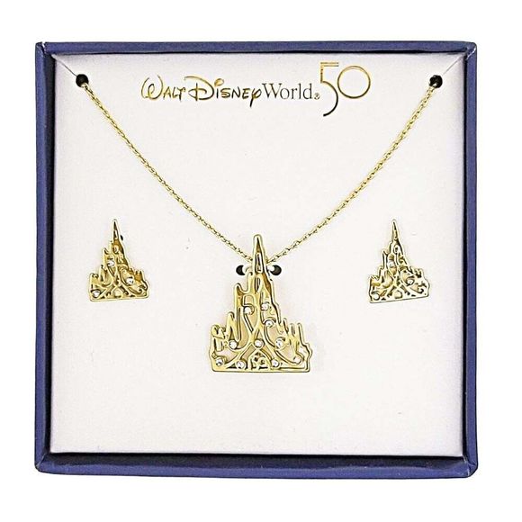 Disney | Jewelry | Disney Parks 5th Anniversary Castle Gold Tone ...